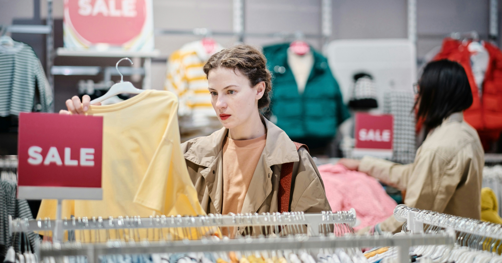 People who grew up lower-middle-class tend to do these 10 things ...